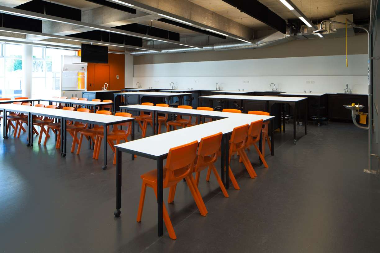 Laboratory Furniture | Amicus Labline